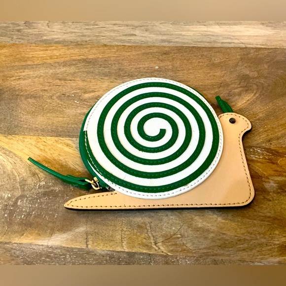 kate spade | Bags | Kate Spade Green And White Snail Coin Purse Bag To ...